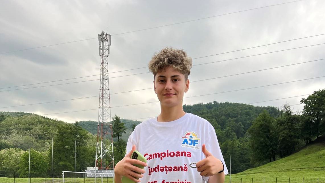 Povestea Ralucăi Bodac. Viață de fotbalistă - Eveniment Valcean